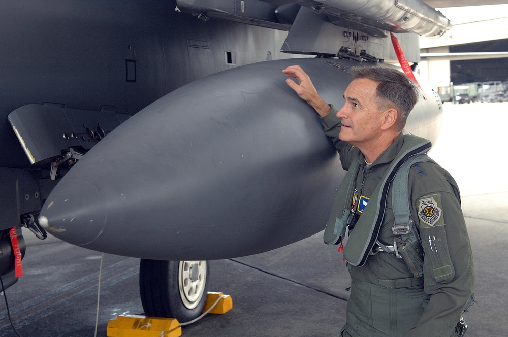 DVIDS - Images - Maj. Gen. Jake Polumbo visit [Image 3 of 8]