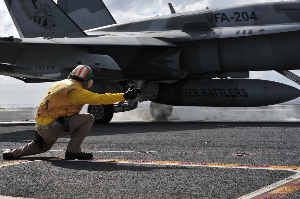 DVIDS - Images - USS Theodore Roosevelt flight deck operations [Image 2 of 2]