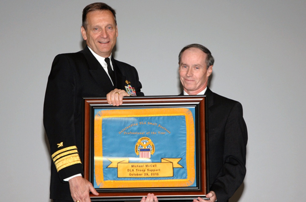 DVIDS - News - DLA director recognizes industry partners’ contributions