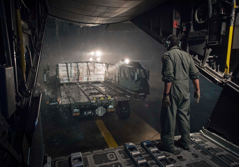 DVIDS - Images - Operation Damayan [Image 9 of 10]