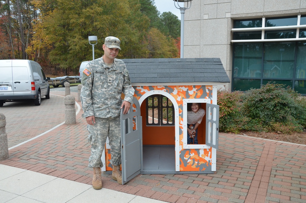 DVIDS - News - Local NC company donates playhouse to NCNG soldier