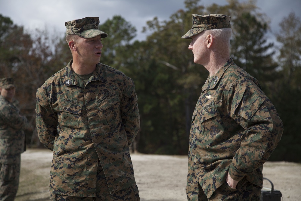 DVIDS - Images - Lt. Gen. Tryon Talks to ITB Combat Instructor [Image 6 ...