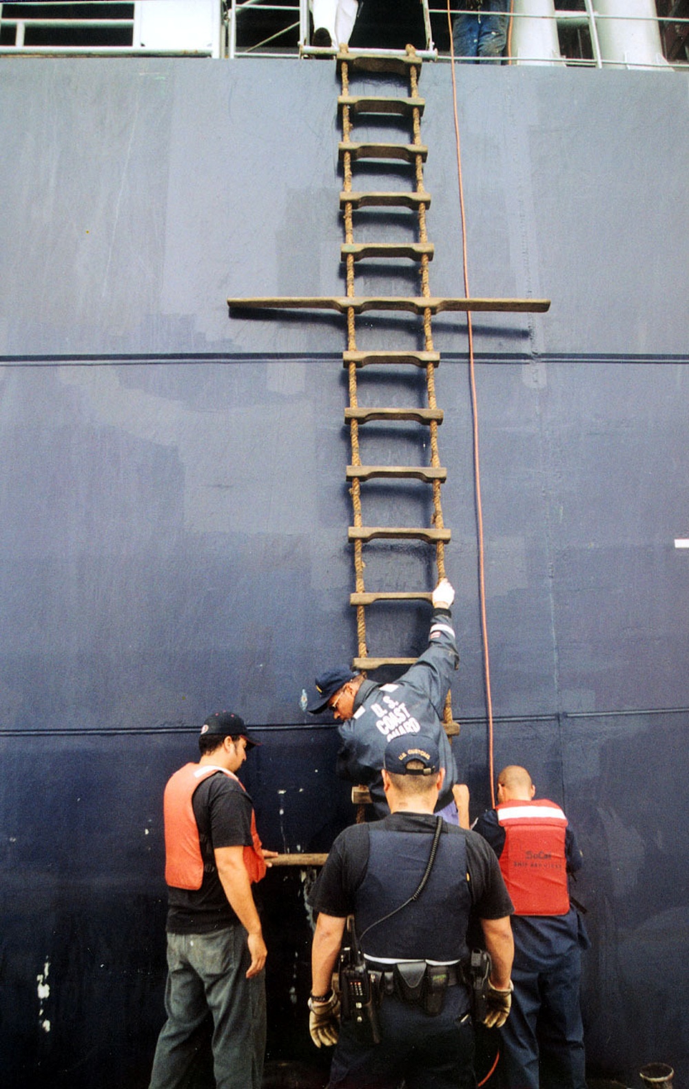 DVIDS - Images - Vessel boarding