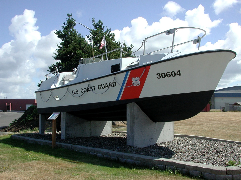 DVIDS - Images - COAST GUARD SURF RESCUE BOAT