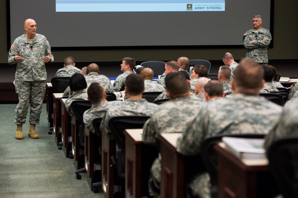 DVIDS - Images - CSA and SMA speak at Pre-Command Course [Image 3 of 4]