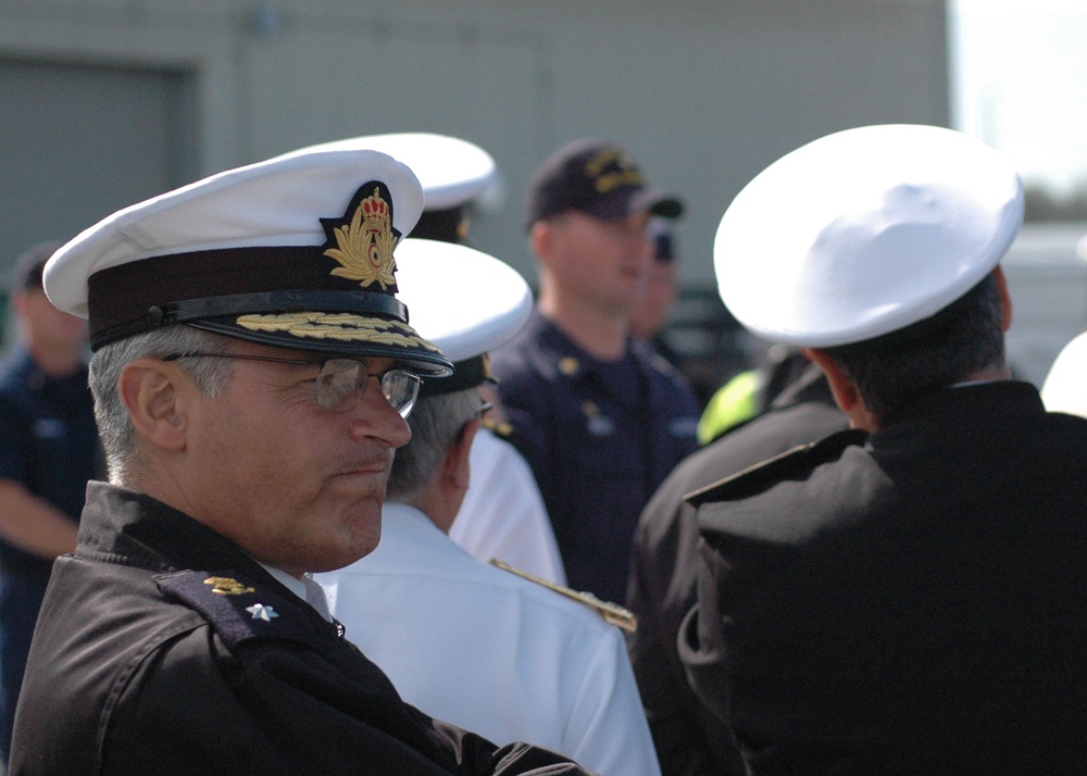DVIDS - Images - CORPS OF FOREIGN NAVAL ATTACHES OBSERVES TACTICAL ...