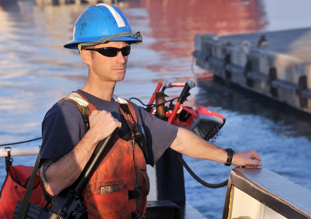 DVIDS - Images - Coast Guard Cutter Oak arrives in Haiti