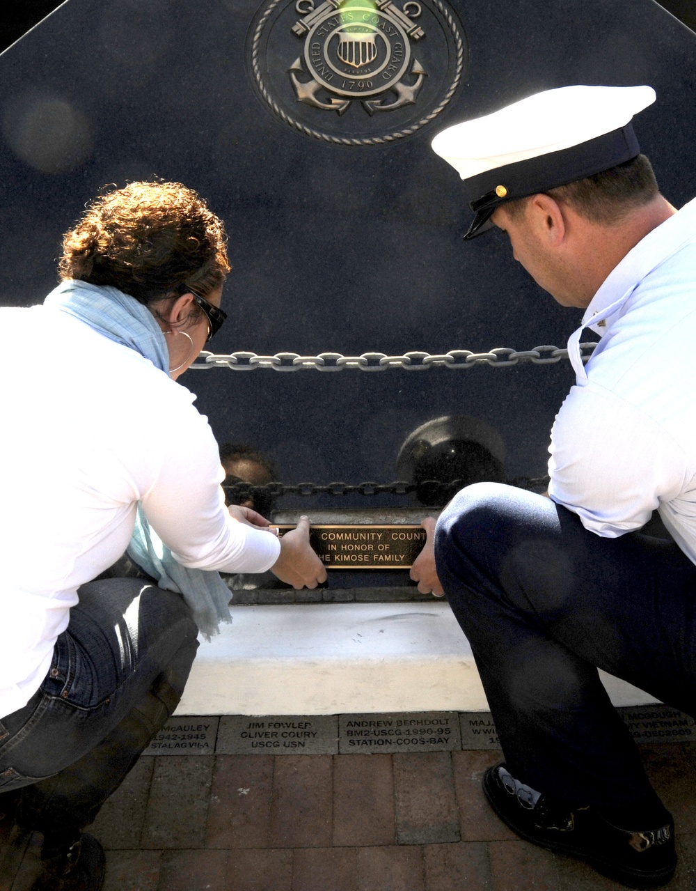 DVIDS - Images - Kimose applies plaque to veterans memorial