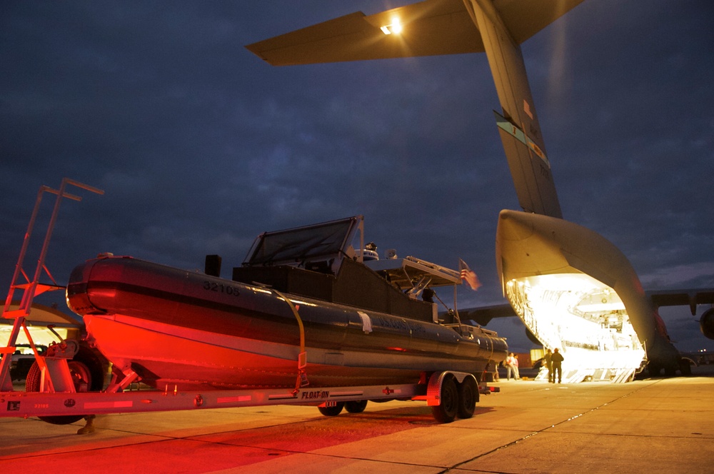 DVIDS - Images - 32-foot TPSB arrive in GTMO for first operational ...