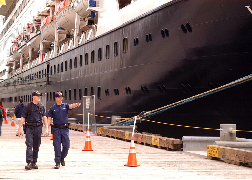 DVIDS - Images - PORT SECURITY PATROL