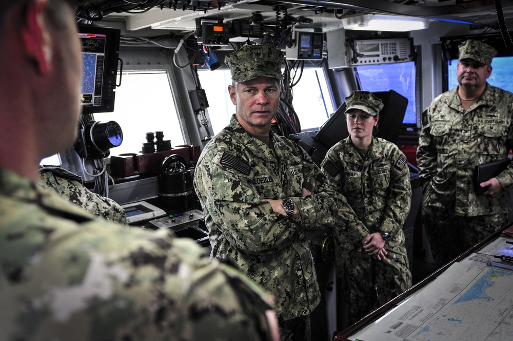 DVIDS - Images - Rear Adm. Loeblein visits USCGC Maui [Image 5 of 6]