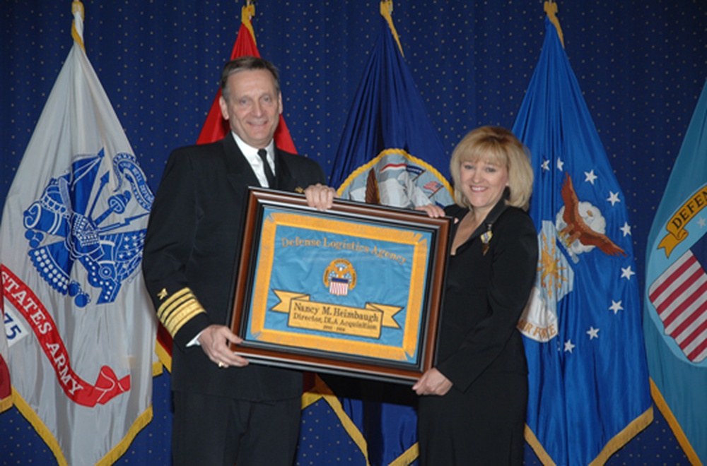 DVIDS - News - DLA Acquisition director retires after 38 years of ...