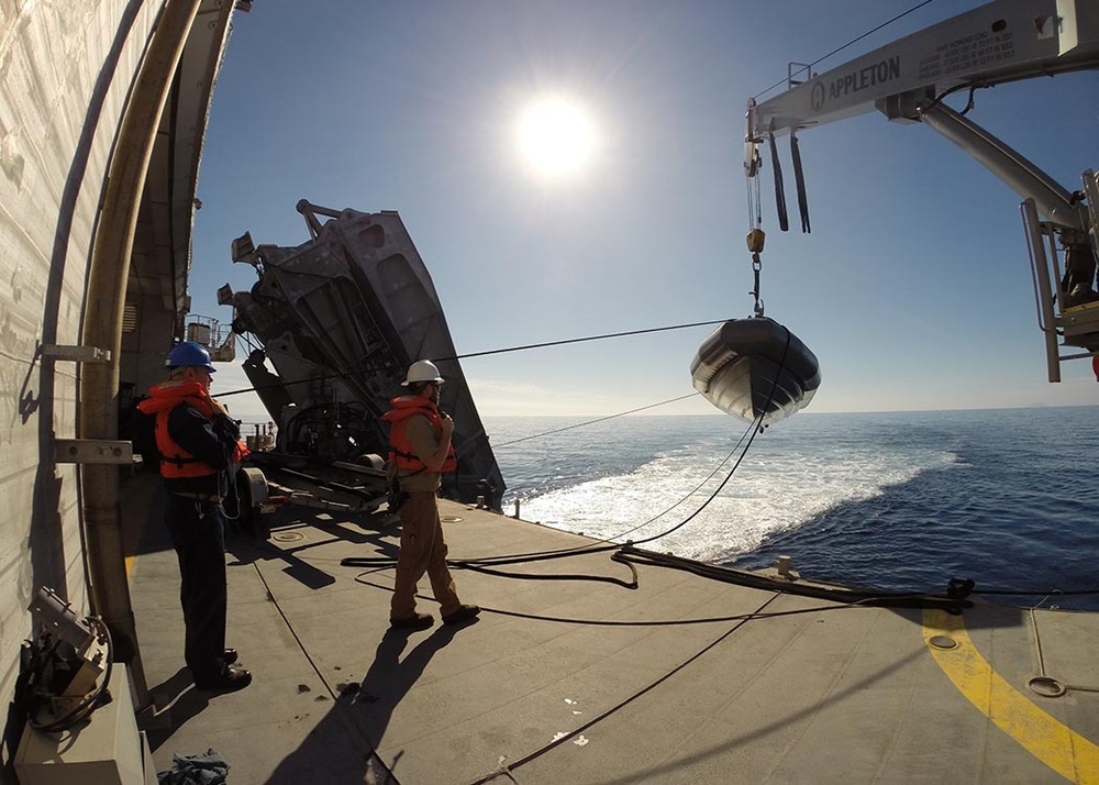 DVIDS - Images - USNS Spearhead small boat operations