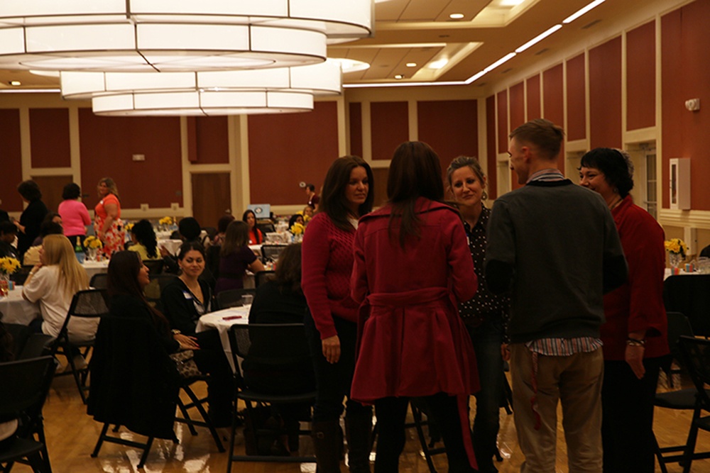 DVIDS - News - 2nd MLG Marines, sailors, spouses meet at Marston Pavilion