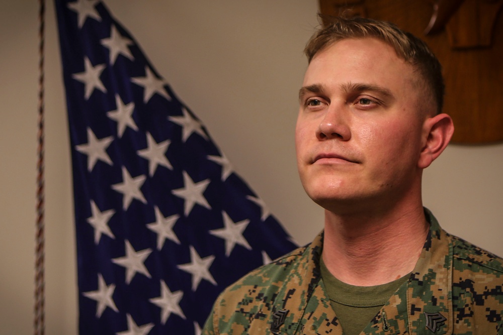 DVIDS - Images - Nebraska Marine receives Career Planner of the Year ...