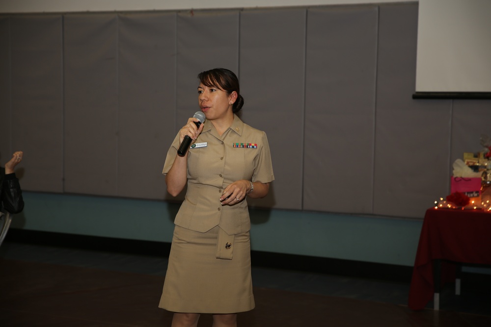 DVIDS - News - L.I.N.K.S. event promotes healthy hearts, minds