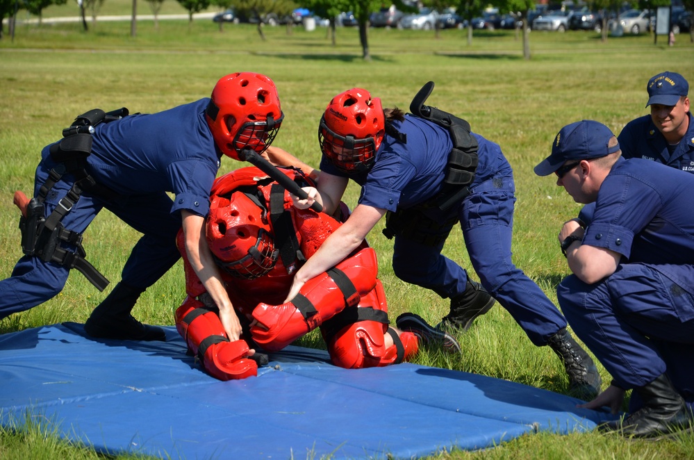 DVIDS Images Bear Law Enforcement Training Image 2 Of 15 
