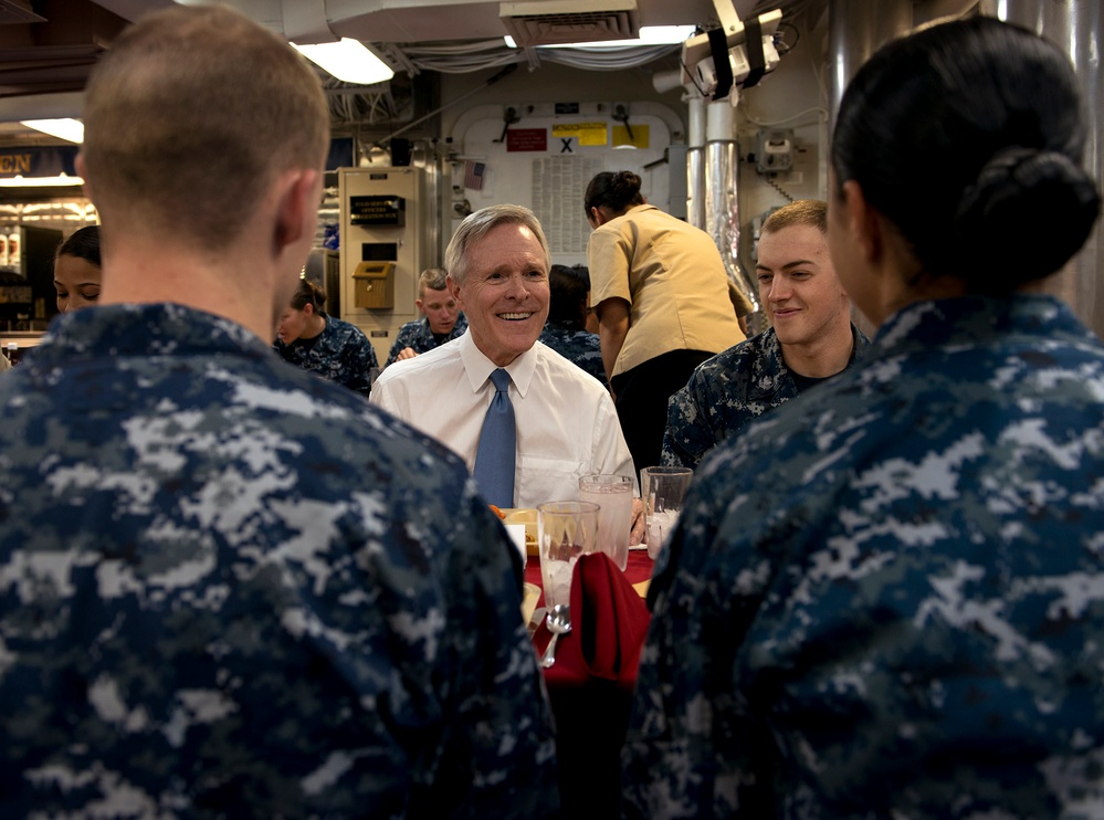 DVIDS - Images - USS Bulkeley operations [Image 9 of 10]