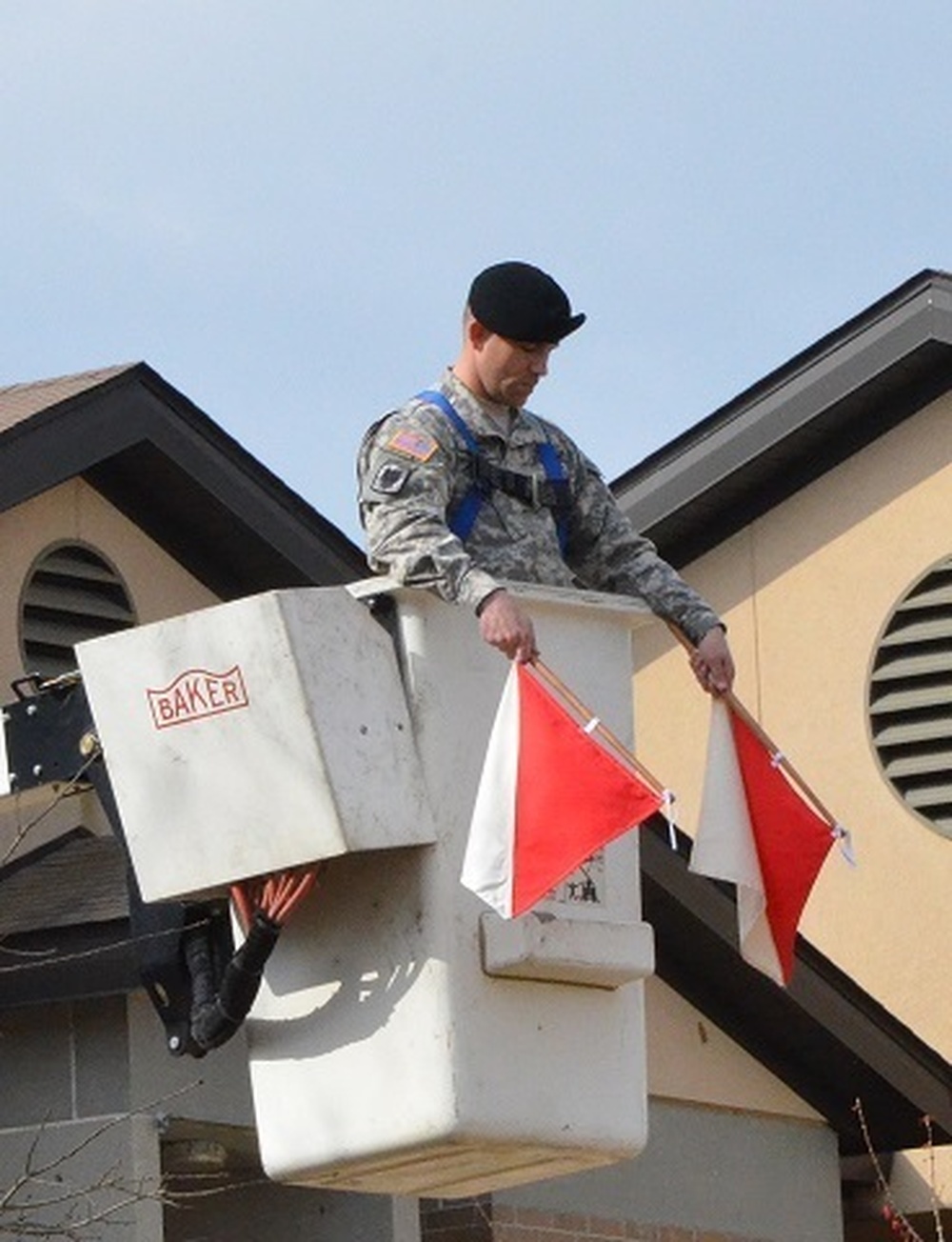 DVIDS - News - 50th Sig. Bn. farewells commander, welcomes a new