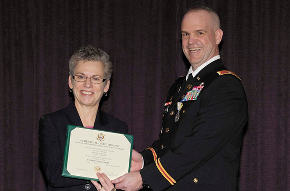 DVIDS - News - DLA Disposition Services director wraps up Army career