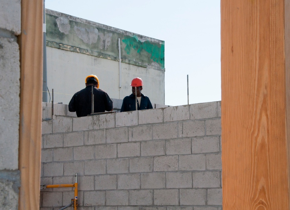 DVIDS - Images - Multi-service engineer team continues construction ...