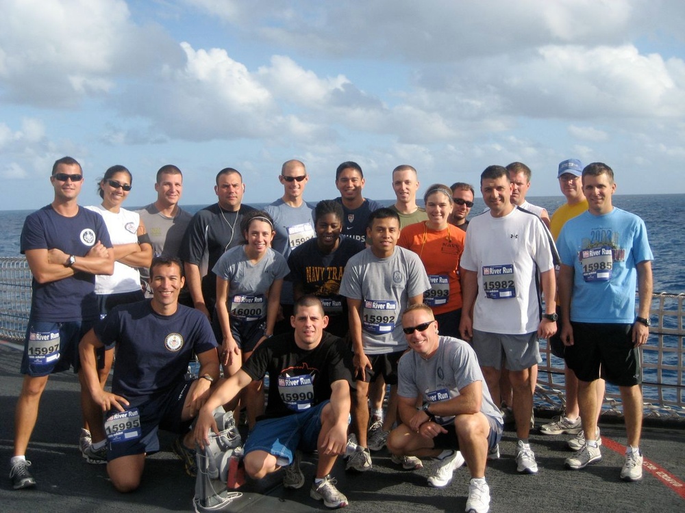 DVIDS - Images - USS Samuel B. Roberts sailors participate in River Run