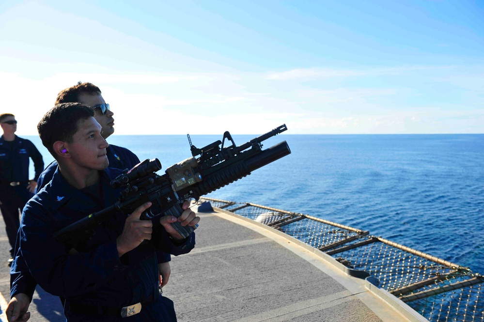 DVIDS - Images - USS Blue Ridge operations [Image 2 of 6]