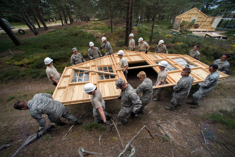 DVIDS - Images - Exercise Flying Rose [Image 12 of 13]