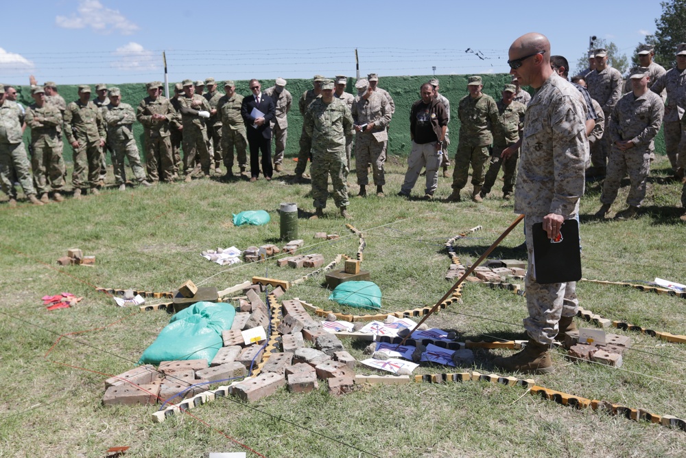 DVIDS - Images - 6th Marines brief operations order to combined staff ...