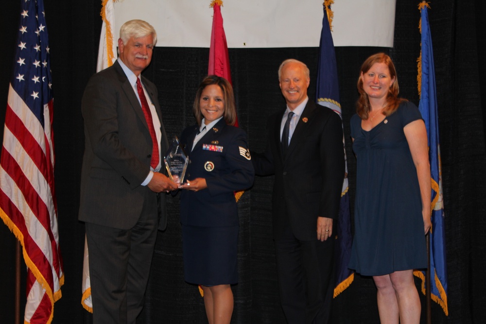 DVIDS - News - Air Force reservist recognized as AFRL’s best in Colorado