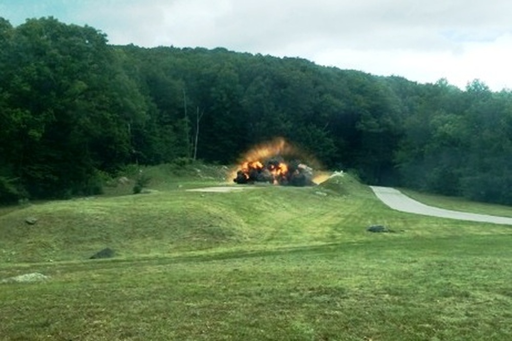 DVIDS - News - ‘Can Do’ soldiers conduct hands-on demolition training