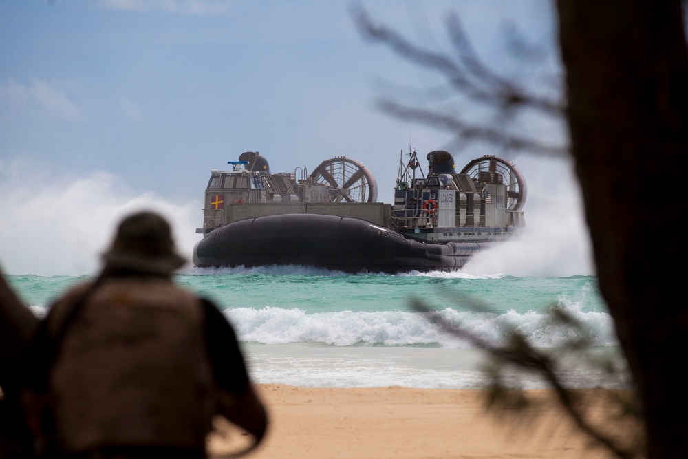 DVIDS - Images - The Marine Corps Warfighting Lab showcases the UHAC ...