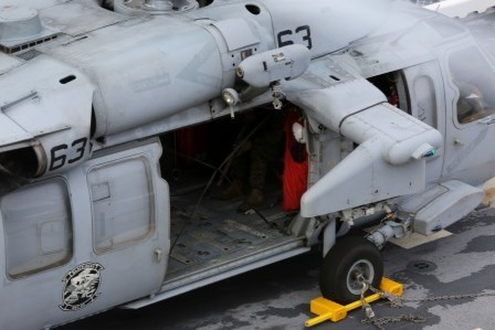 DVIDS - Images - Force Reconnaissance Marines conduct HVBSS drills ...