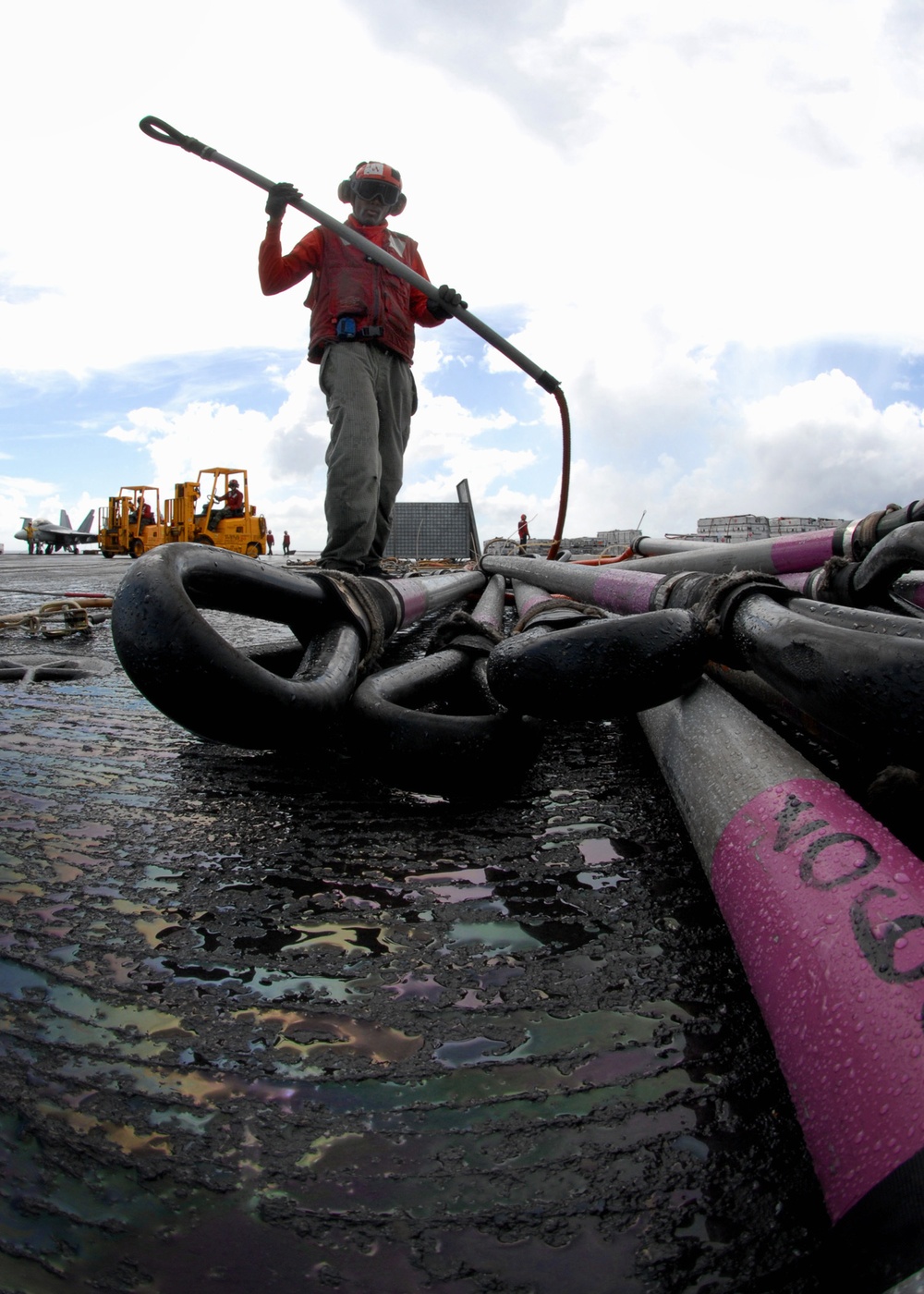 DVIDS - Images - USS George Washington weapons transfer