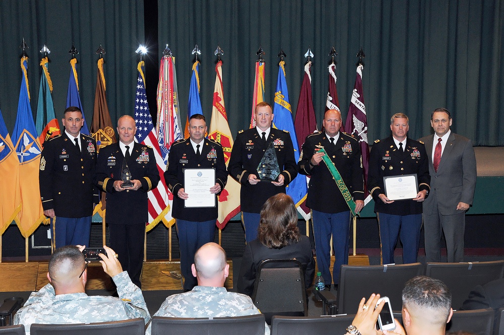 DVIDS - Images - Award ceremony