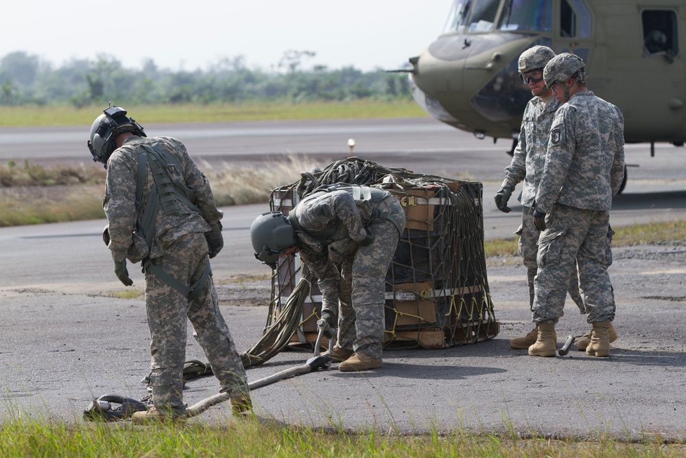 DVIDS - Images - Operation United Assistance - Lifeliners [Image 1 of 16]