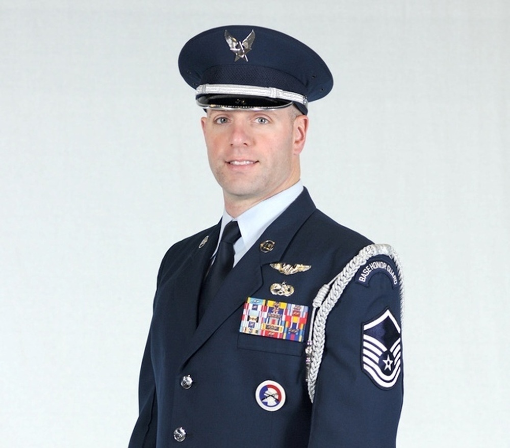 DVIDS - News - Master Sgt. Eric Lent, a Syracuse resident, recognized ...