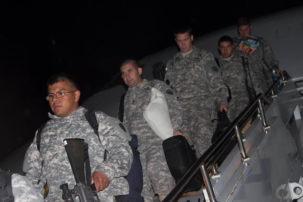 DVIDS - Images - 2-6th Cav. Regiment arrives to 2nd CAB [Image 2 of 3]