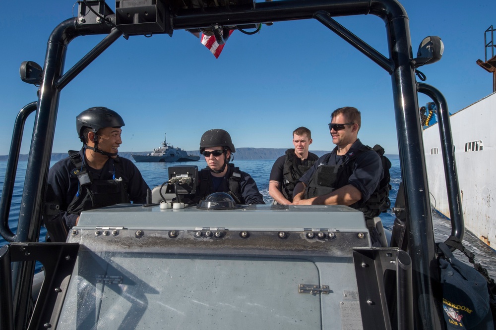 DVIDS - Images - USS Freedom operations [Image 8 of 9]