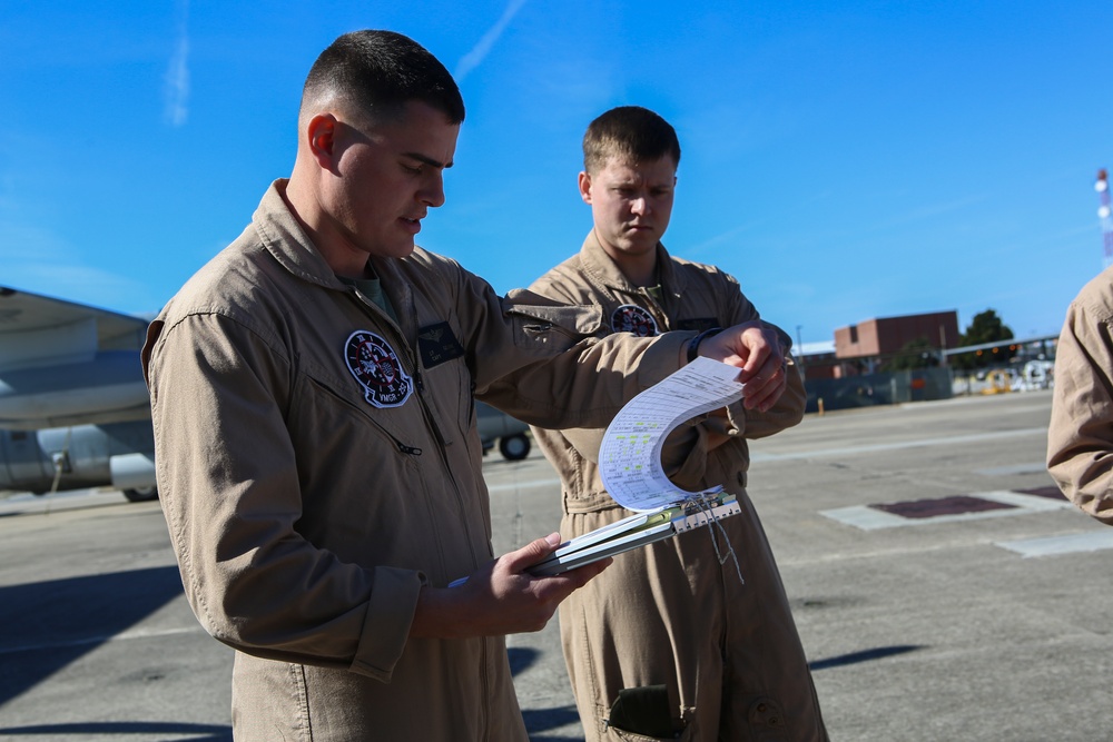 DVIDS - Images - VMGR-252 Flight In Support of A Deployed Unit [Image 6 ...
