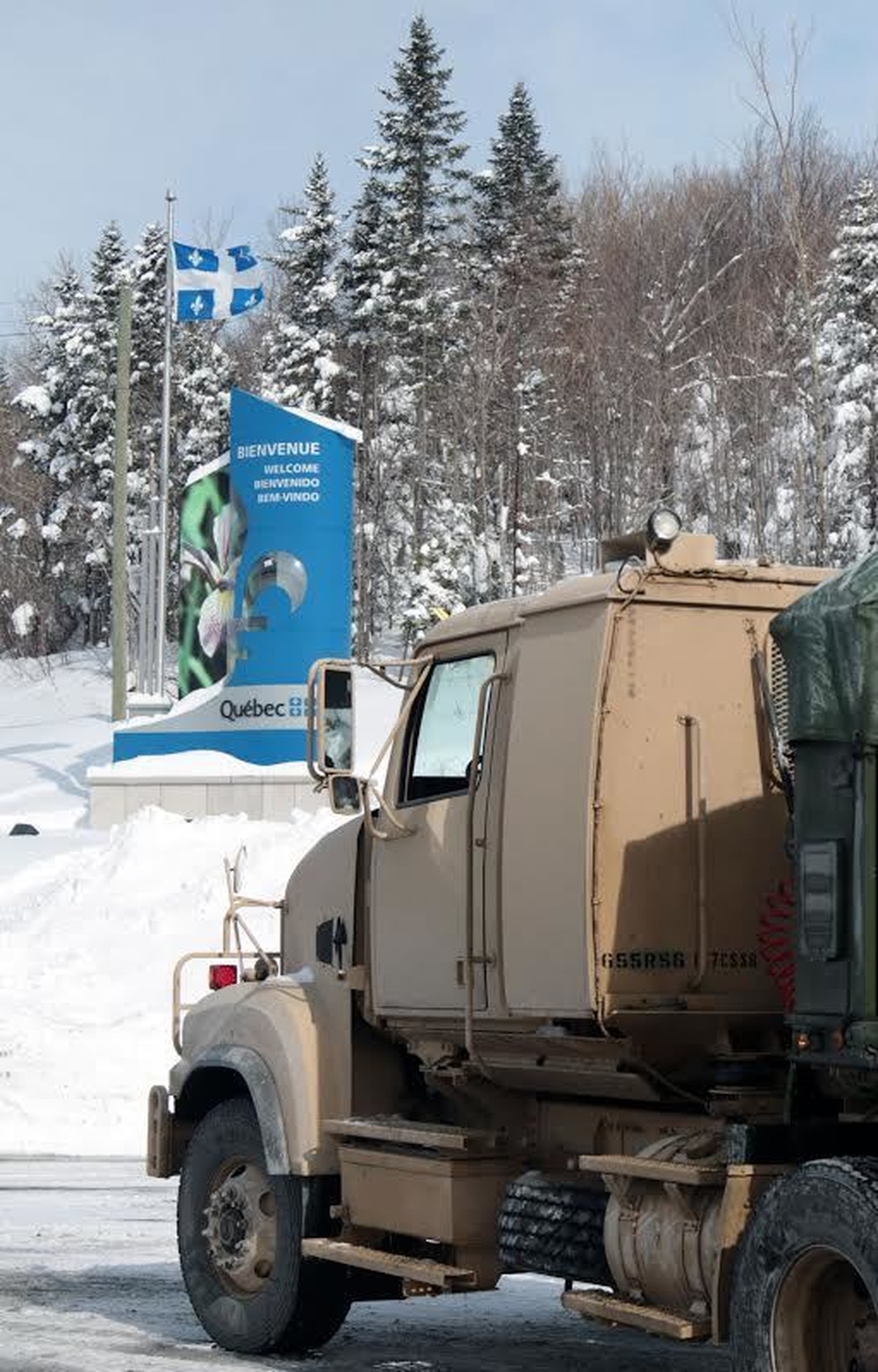 DVIDS - News - Soldiers make history with Canada border-crossing mission