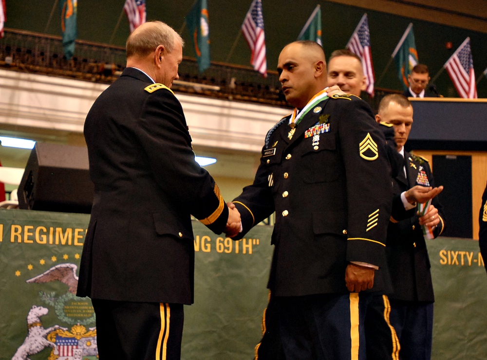 DVIDS - Images - CJCS meets New York National Guard Soldiers [Image 19 ...