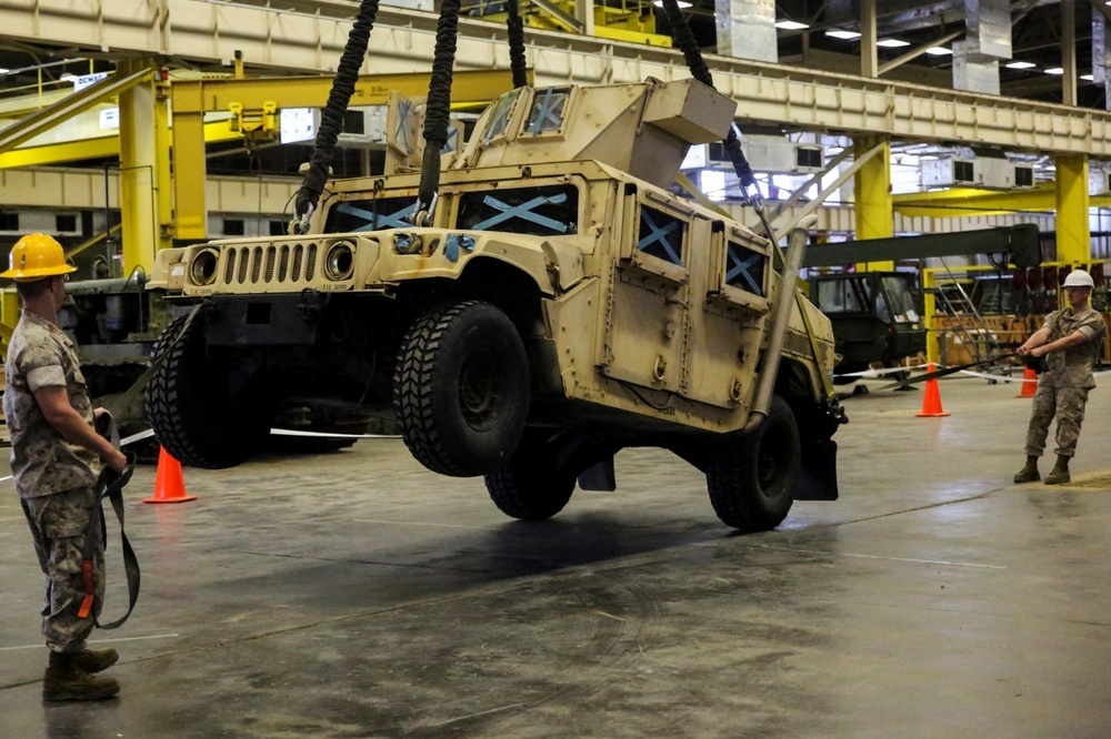 DVIDS - Images - 2nd Maintenance Battalion hosts open house [Image 9 of 21]