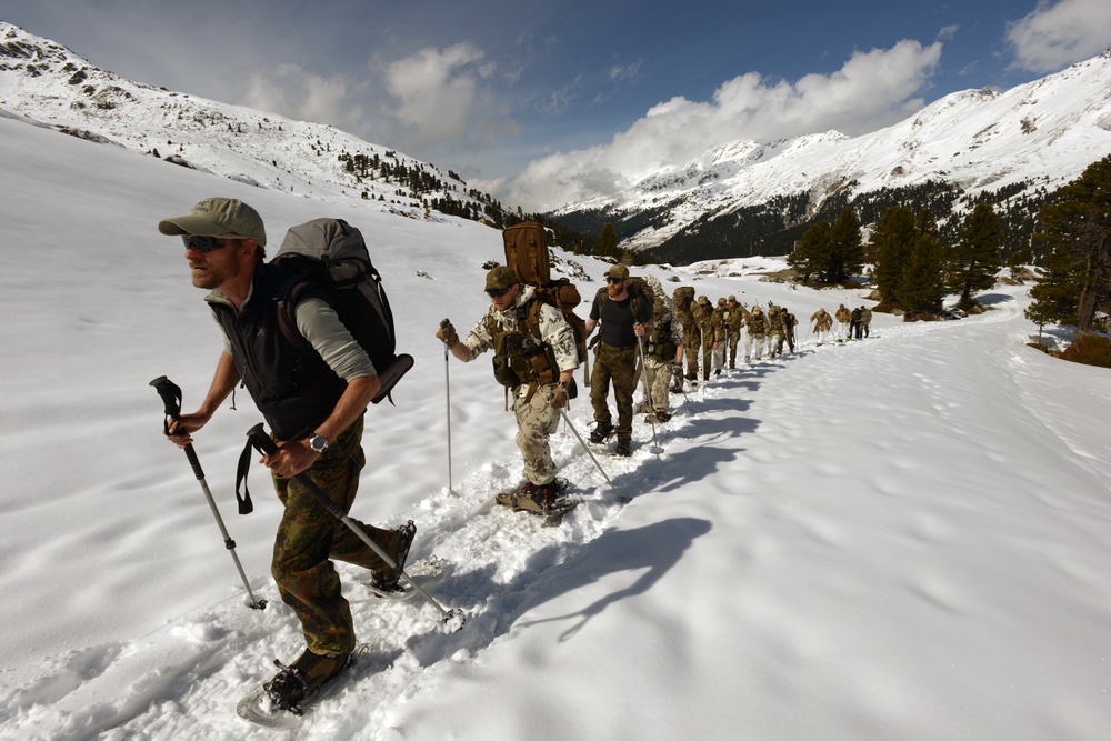 DVIDS - Images - Advanced High Angle Sniper Course [Image 2 of 10]