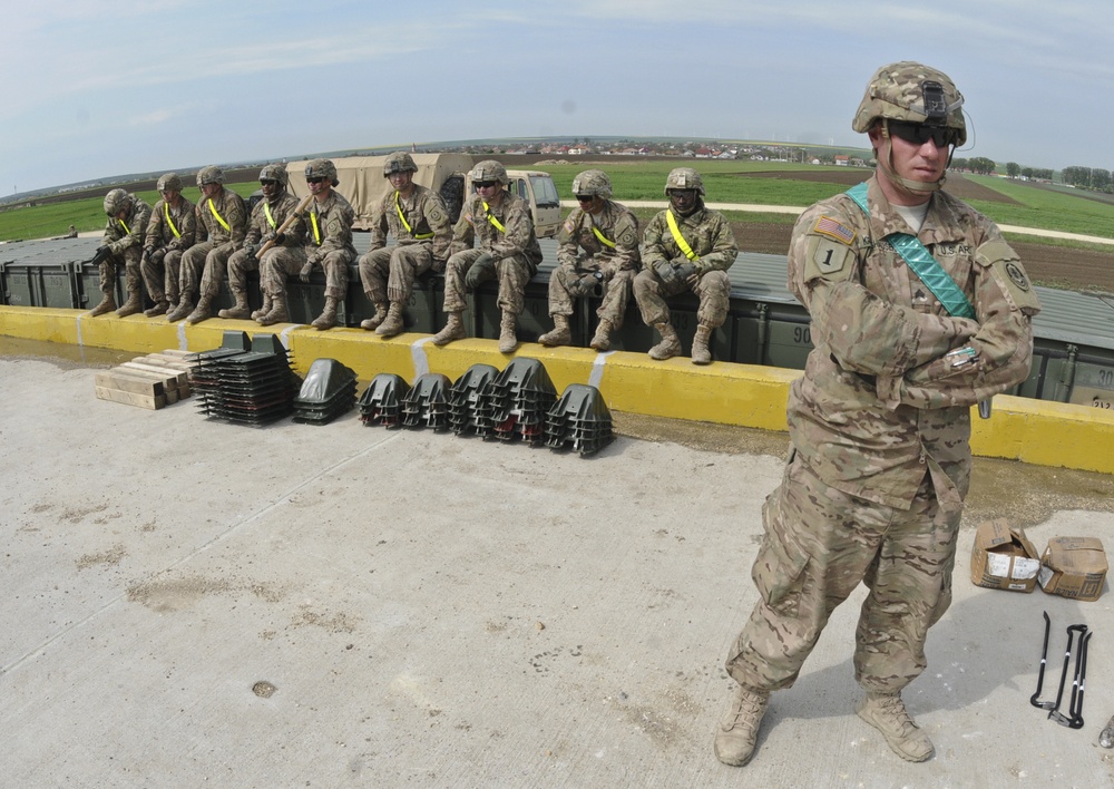 DVIDS - Images - 2/2 prepares for trip to Cincu Training Center [Image ...