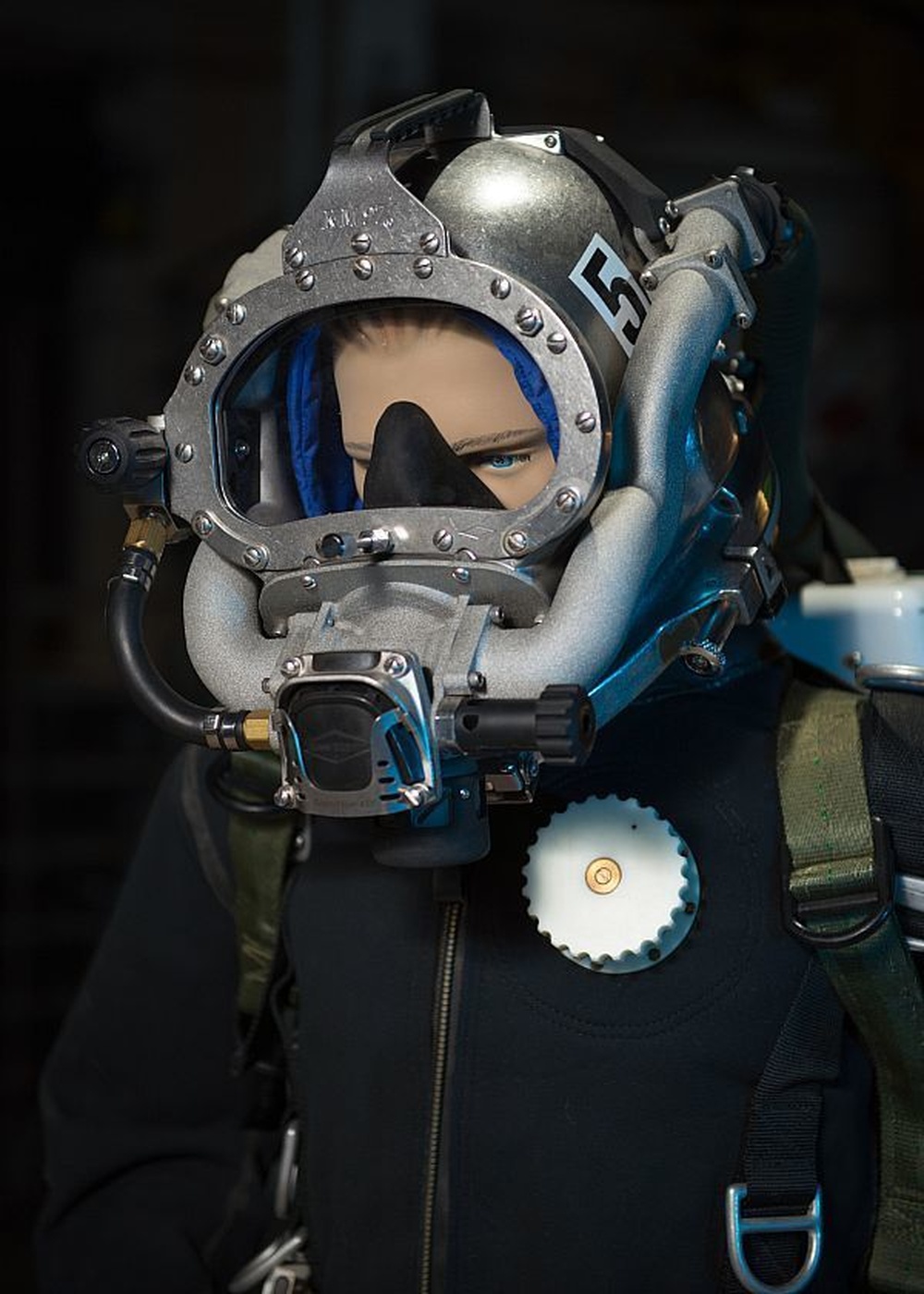 DVIDS - News - NSWC PCD Improving Initial Diving Response for Deep ...