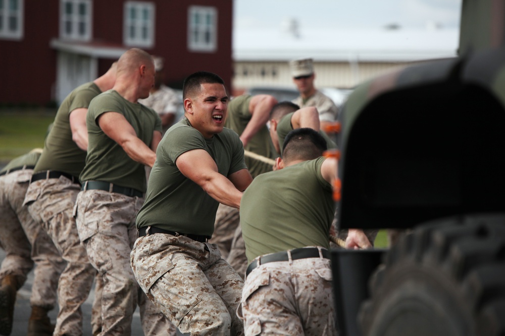DVIDS - News - Marines go head-to-head for trophy, squadron pride