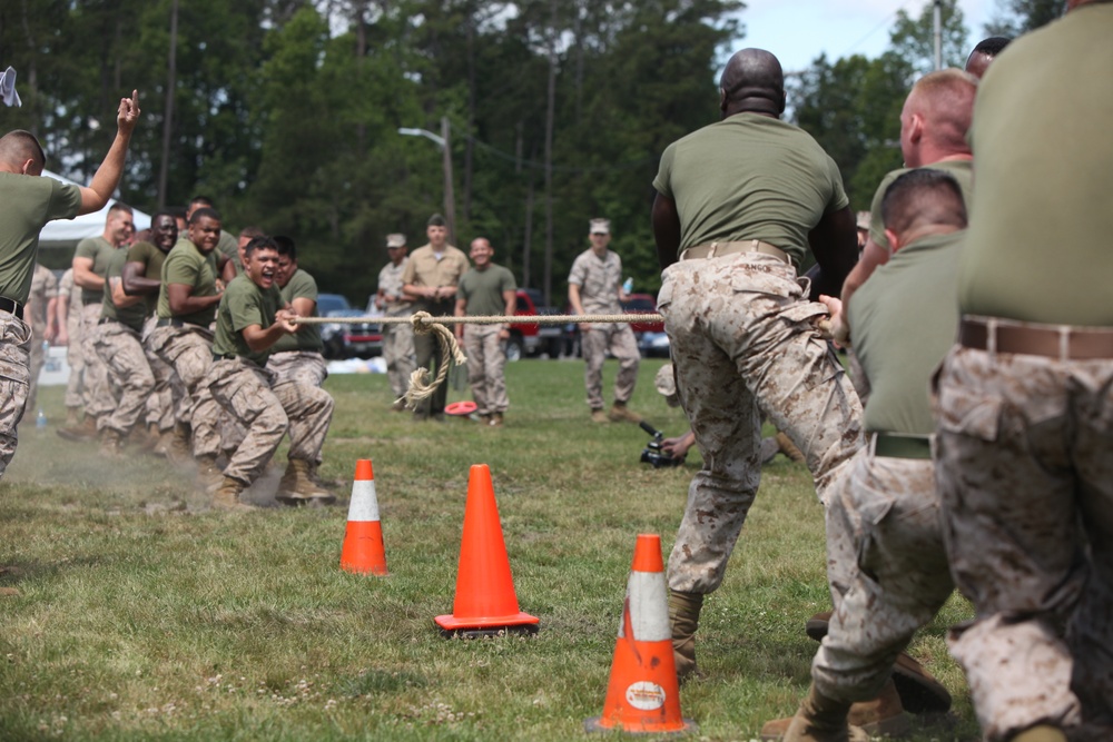DVIDS - News - Marines go head-to-head for trophy, squadron pride