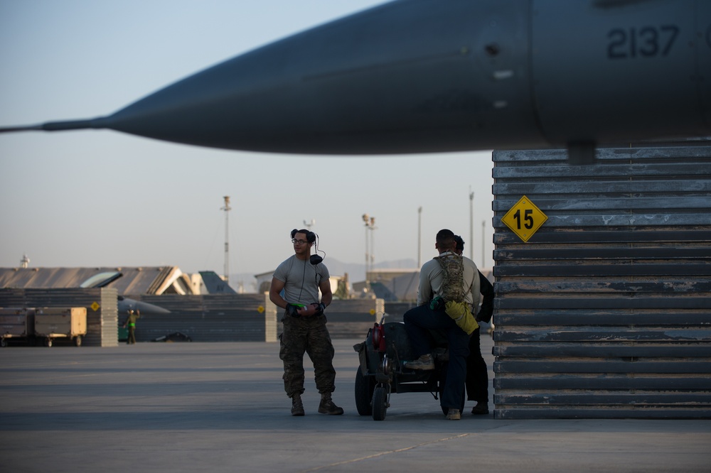 DVIDS - News - Maintenance key to combat airpower mission