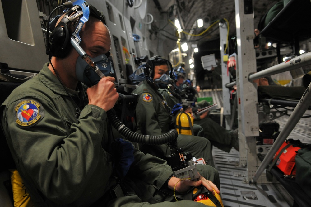 DVIDS - News - Joint multi-unit C-17 training at 180th Fighter Wing